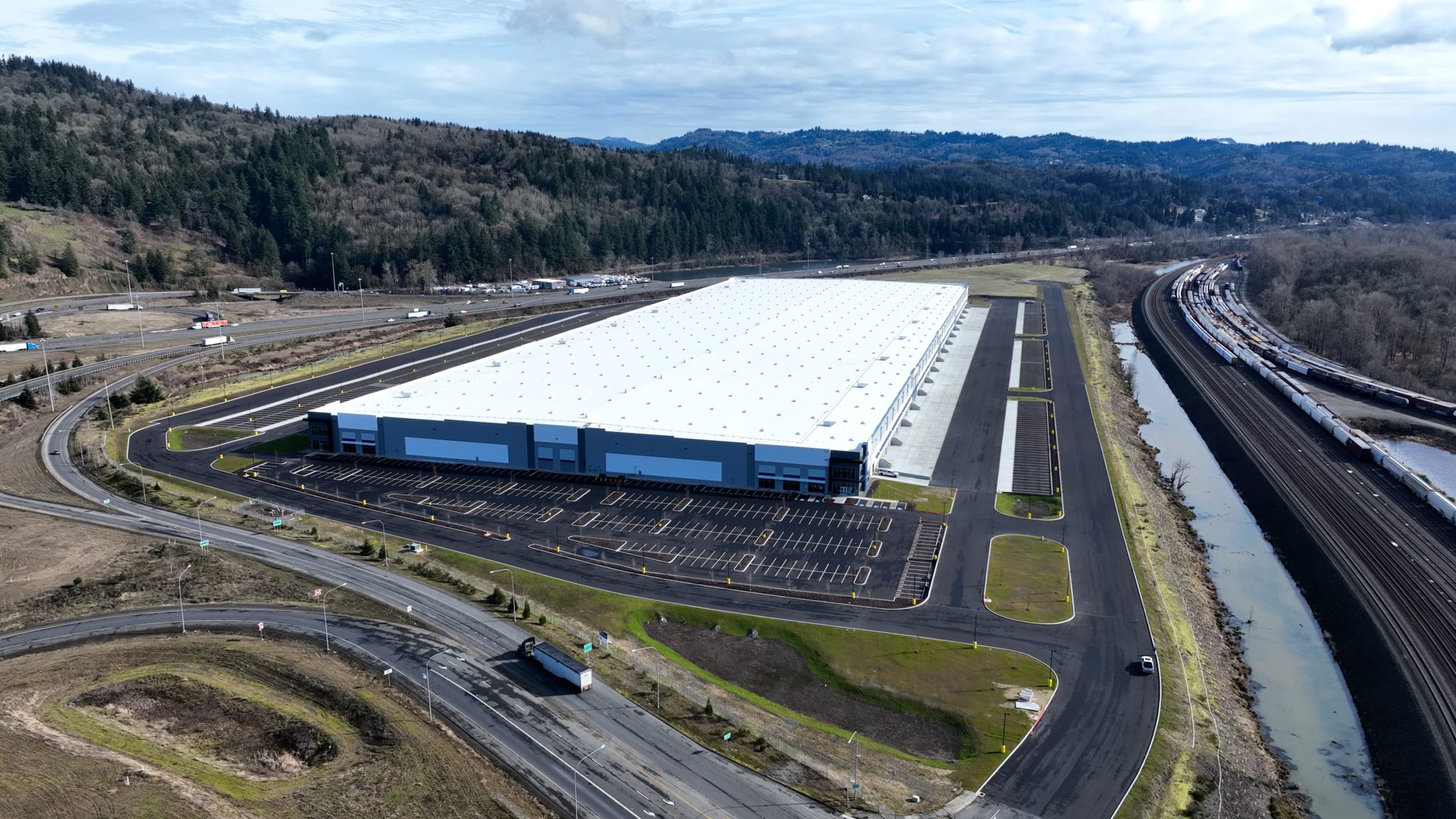 Mid-I-5 Industrial Facility - Gibbs and Olson
